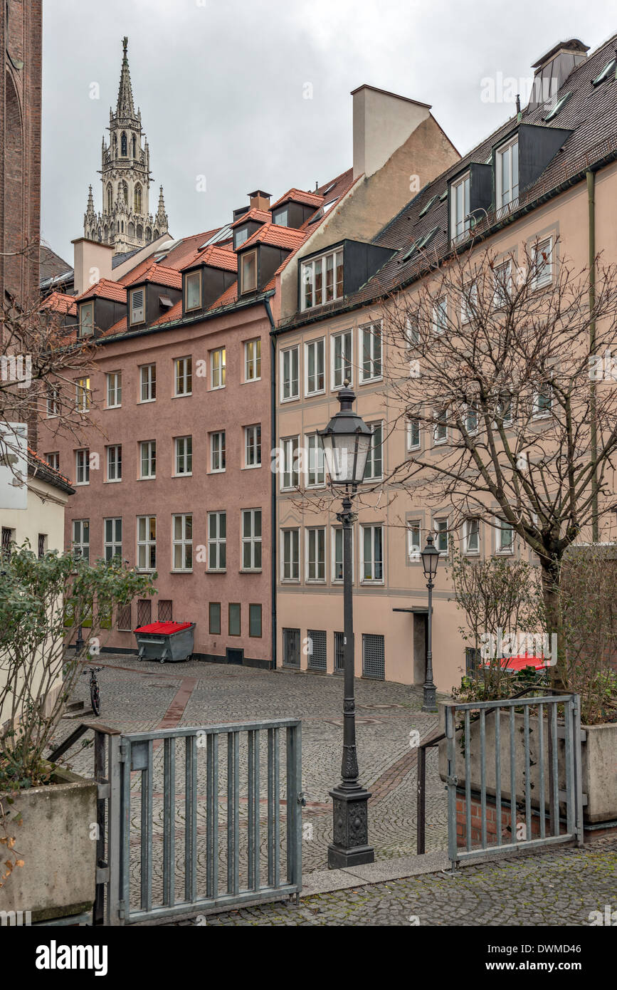 Street of munich hi-res stock photography and images - Alamy