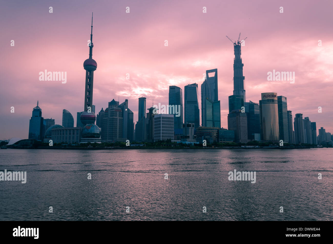Shanghai skyline in dawn hi-res stock photography and images - Alamy