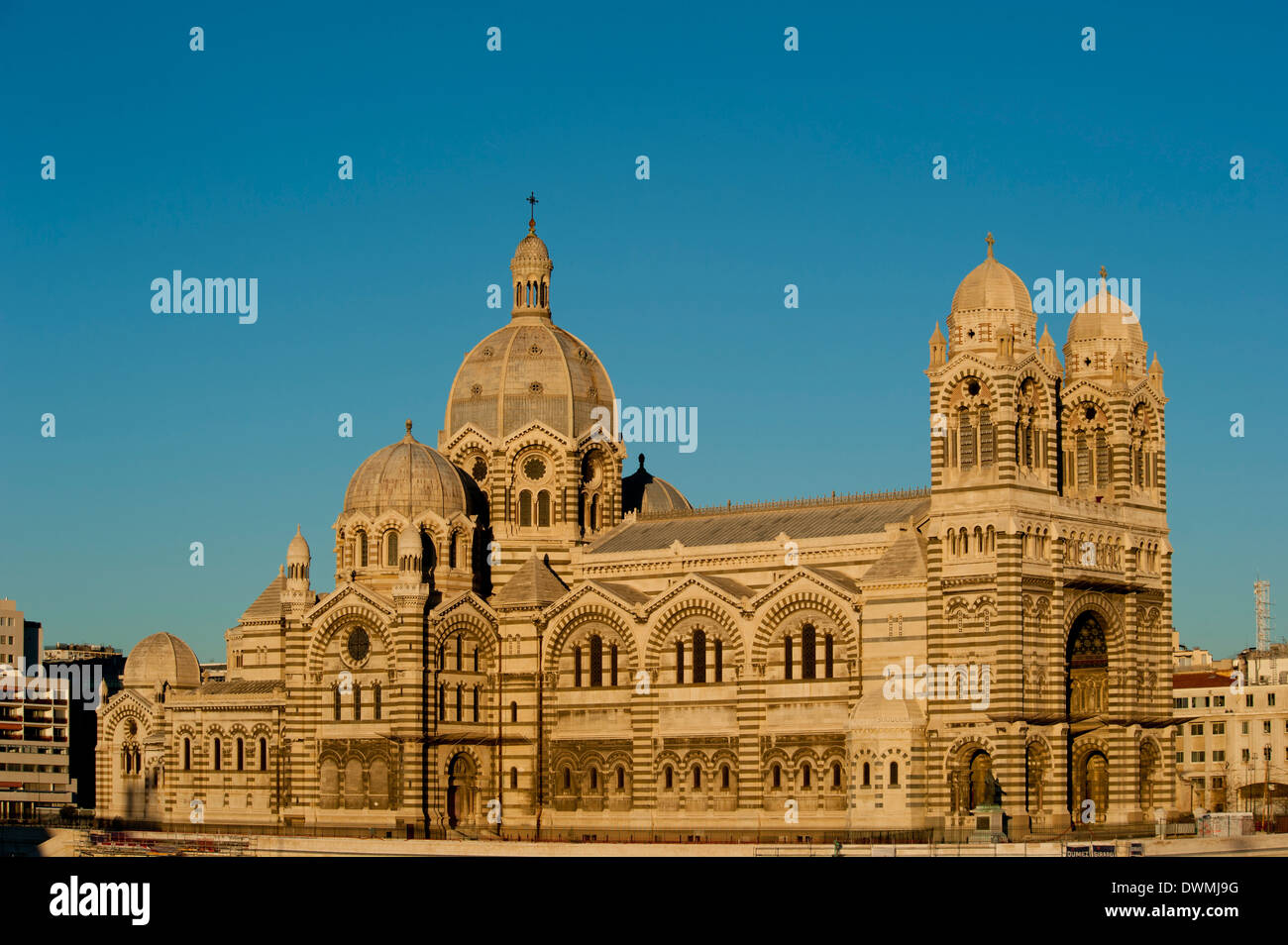 Late romanesque architecture hi-res stock photography and images - Alamy