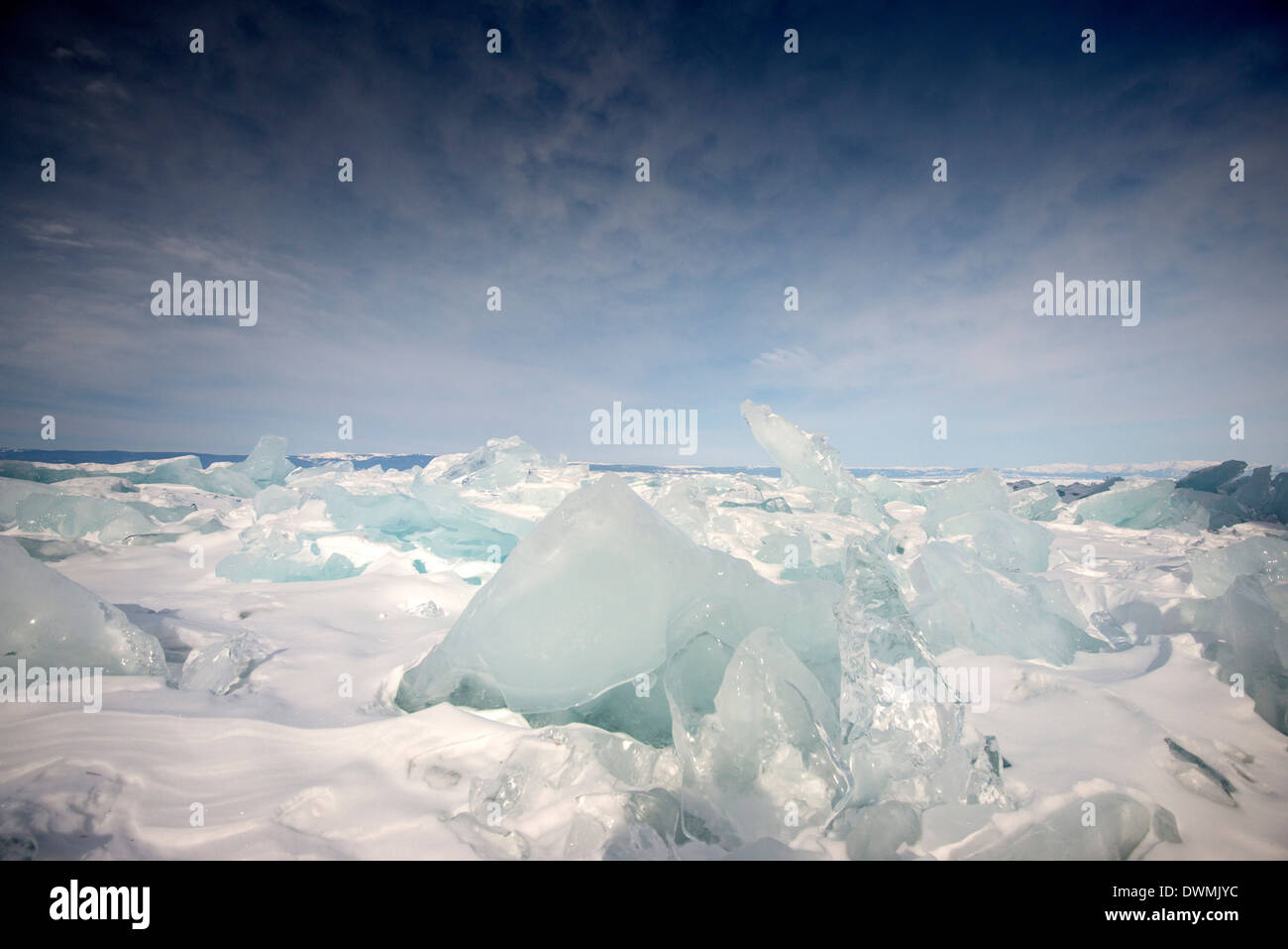 Ice freeze hi-res stock photography and images - Alamy