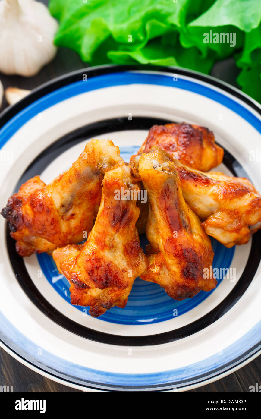 Plate grilled chicken wing hi-res stock photography and images - Alamy