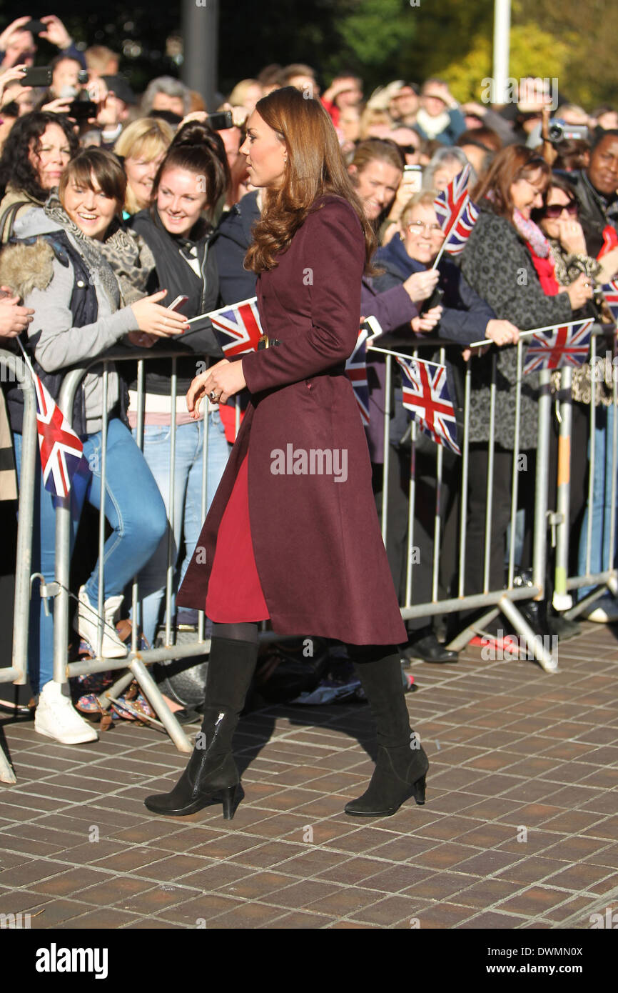 Catherine, Duchess of Cambridge aka Kate Middleton leaving the ...