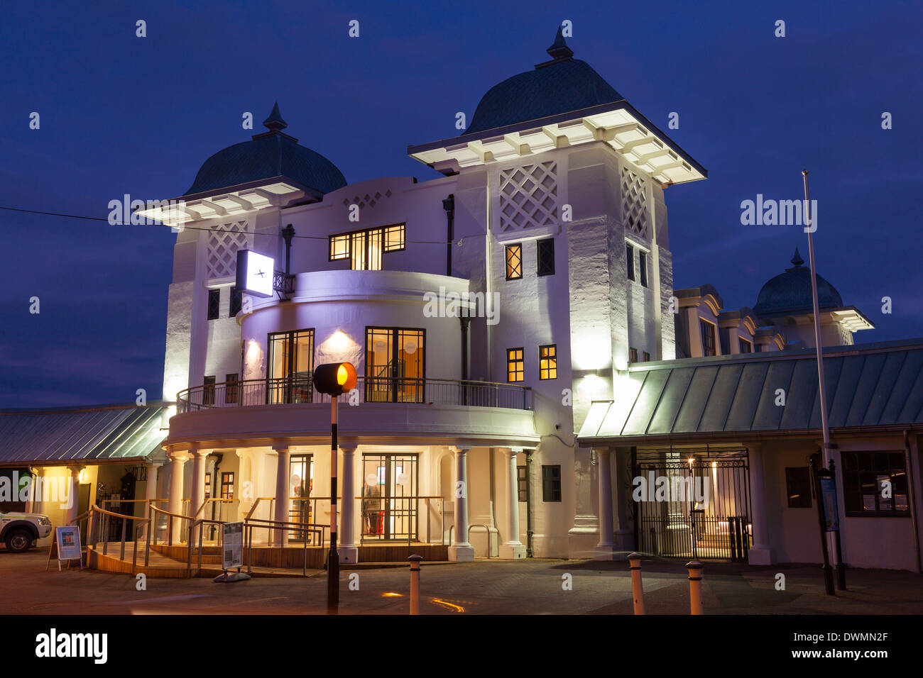 Penarth Pier, near Cardiff, Vale of Glamorgan, Wales, United Kingdom ...