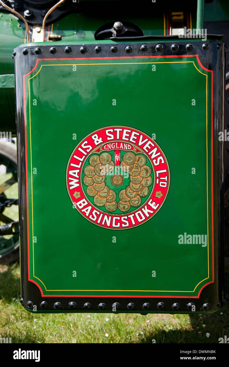 Wallis logo hi-res stock photography and images - Alamy