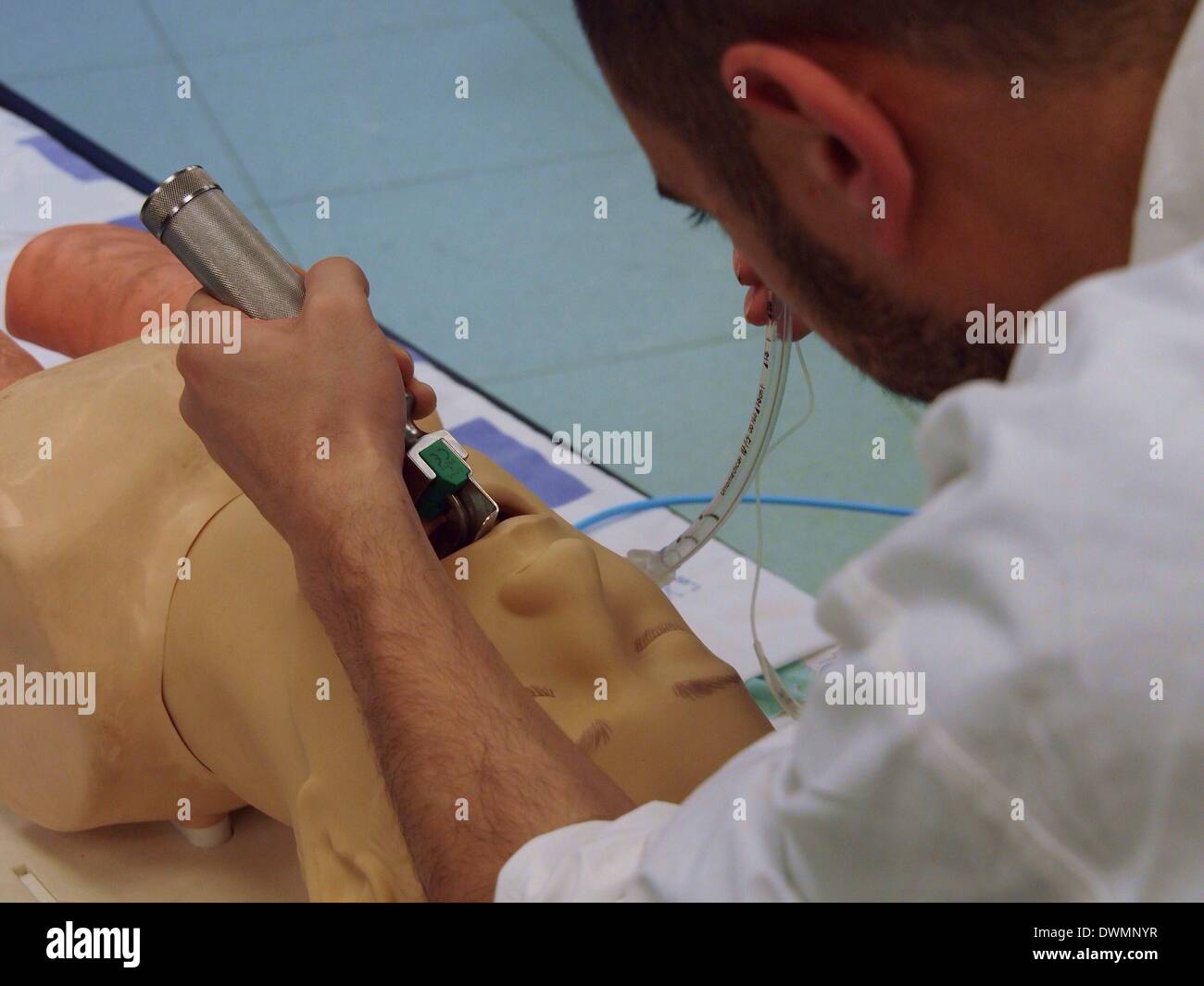 Medical students learn and practice on a dummy in the Emergency Ward at ...