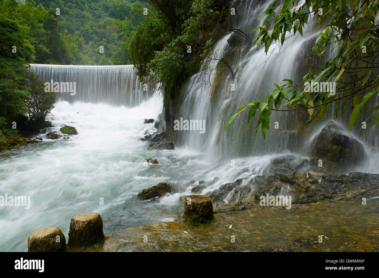 China guizhou waterfall hi-res stock photography and images - Alamy