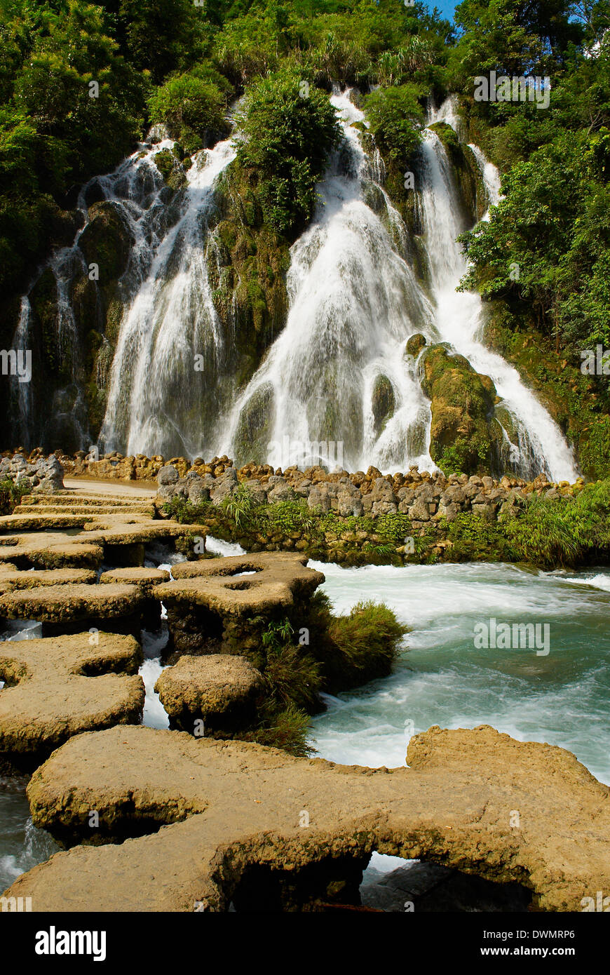 Xiaoqikong Waterfall High Resolution Stock Photography and Images - Alamy