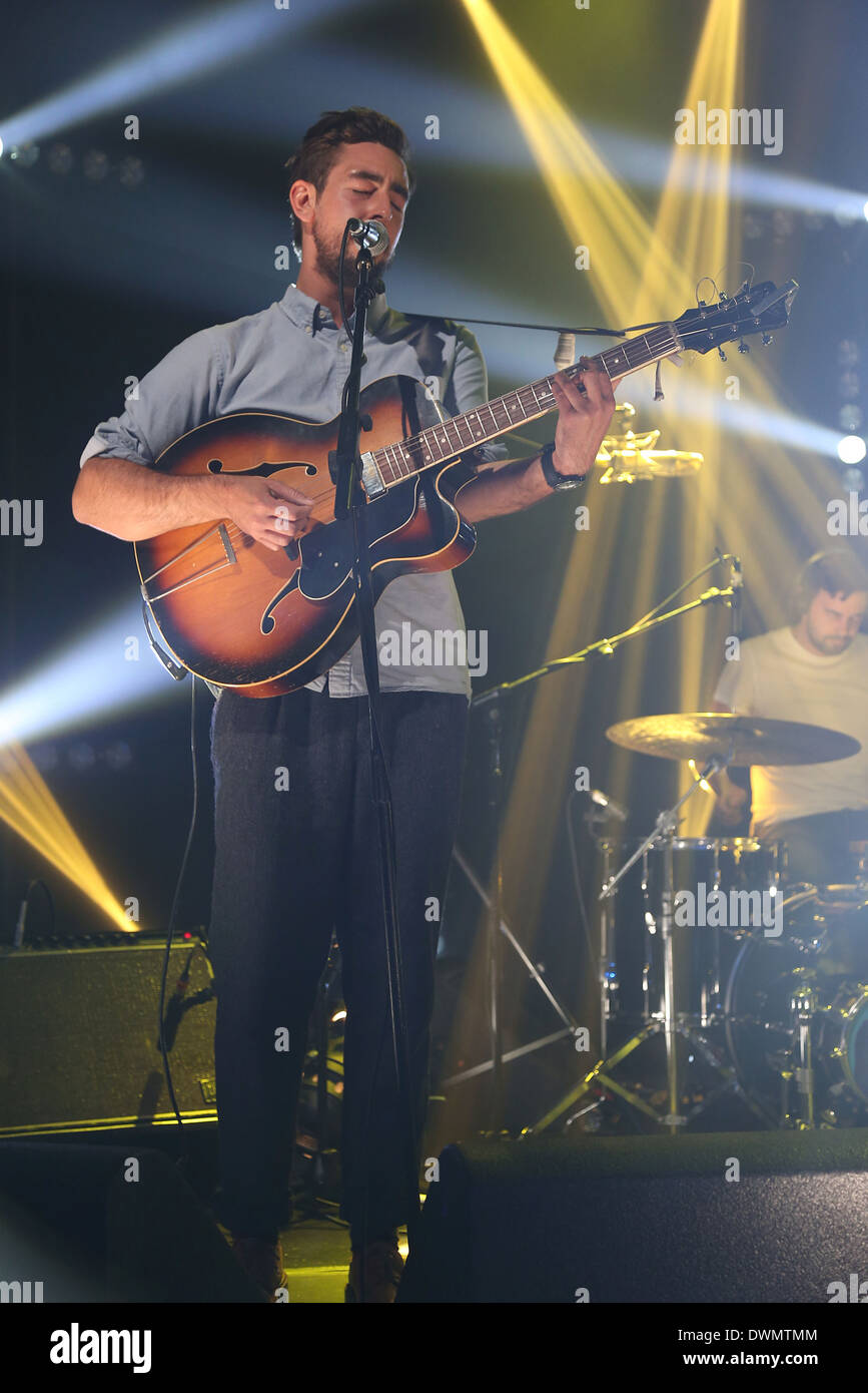 Slow Club, performing on music streaming website Deezer celebrating its ...