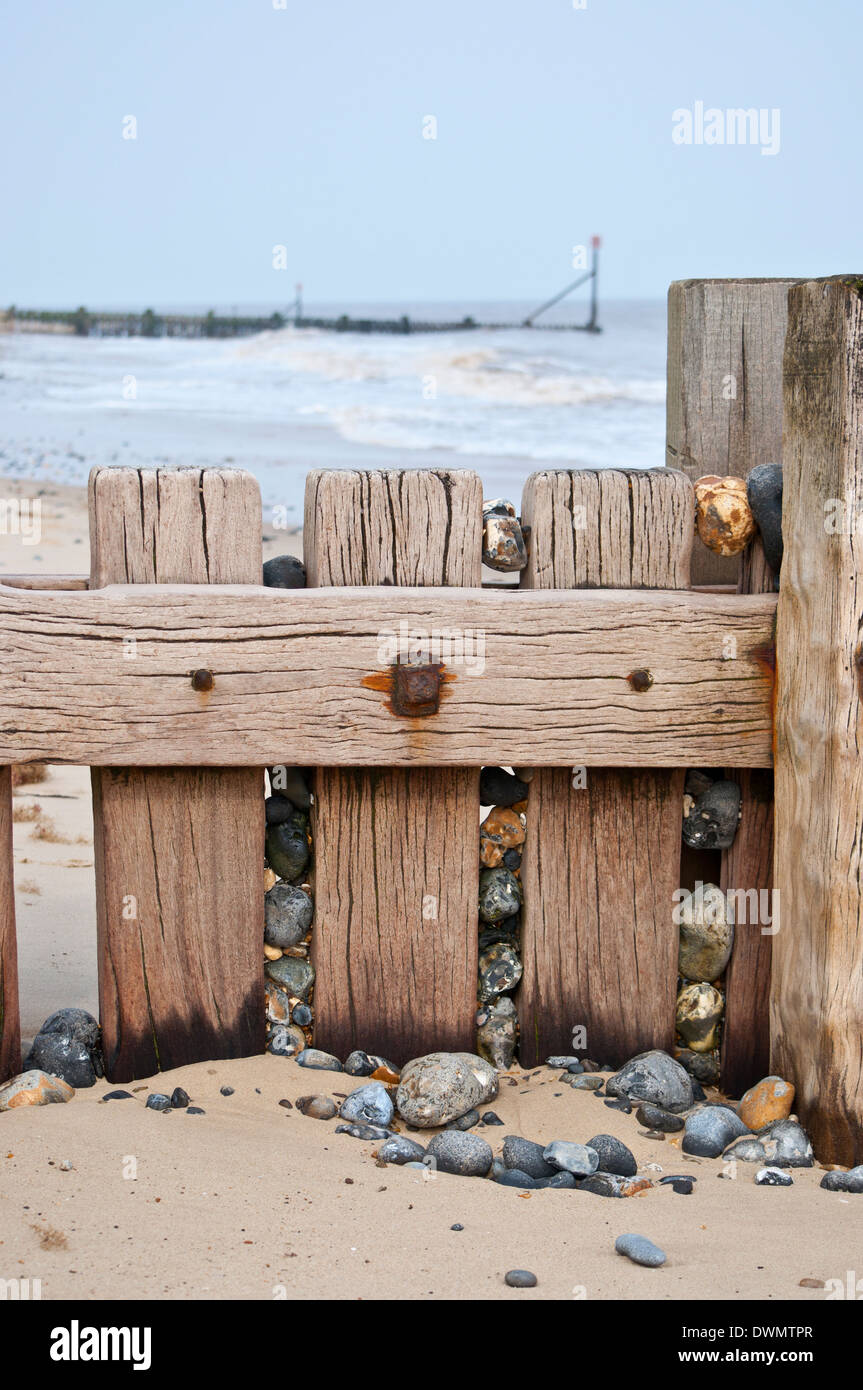 wooden breakwater beach Stock Photo - Alamy