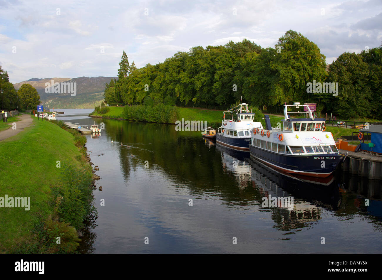 Caledonian canal hi-res stock photography and images - Alamy
