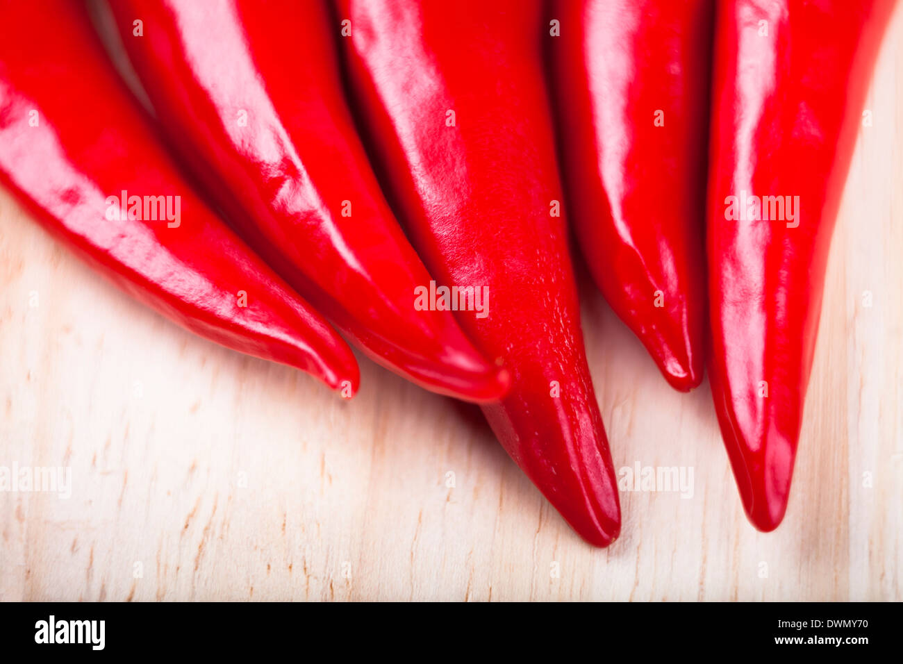 Macro of fresh raw red hot chili peppers Stock Photo - Alamy