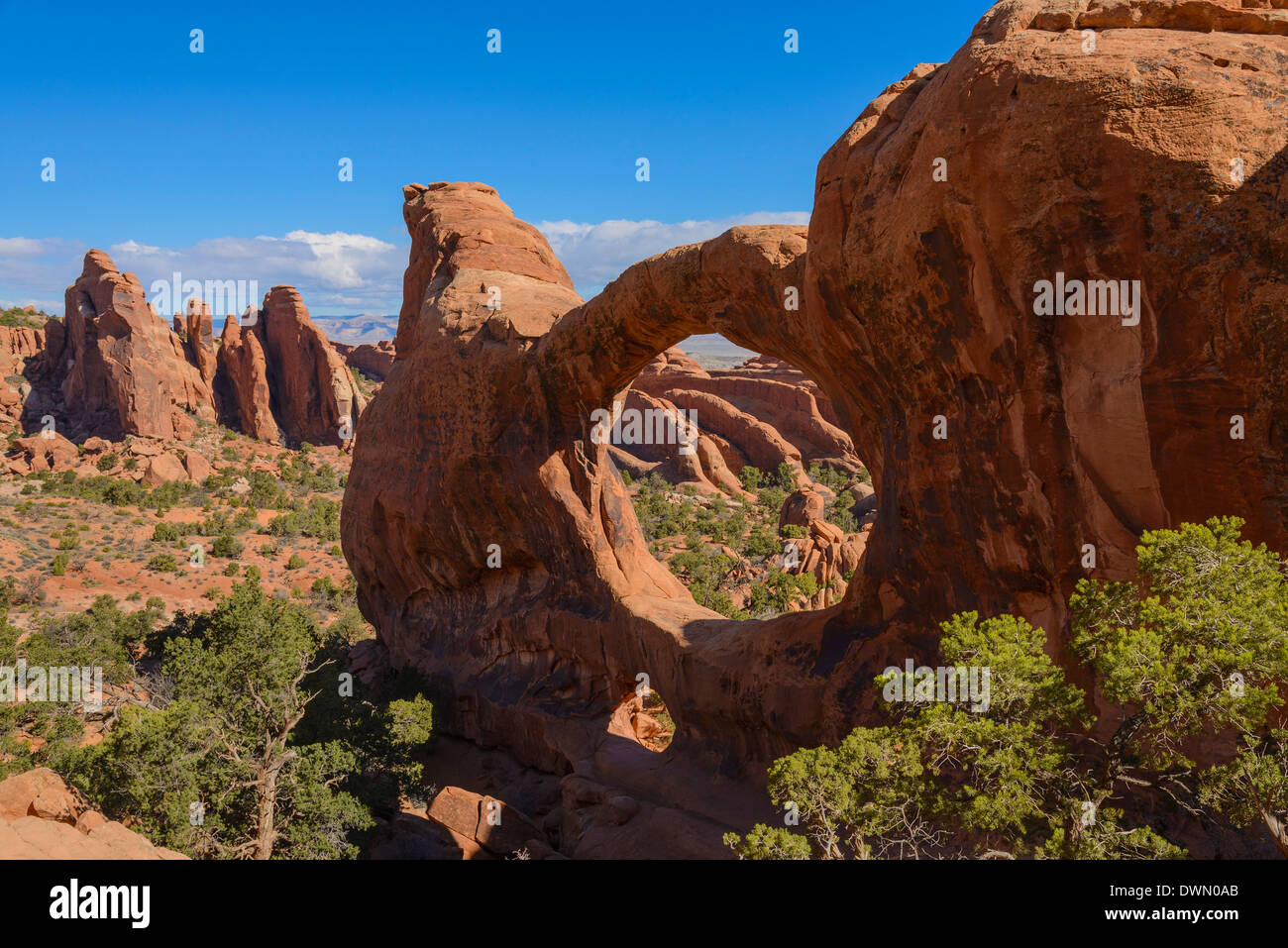 Double O Arch, Devils Garden, Arches National Park, Utah, United States ...