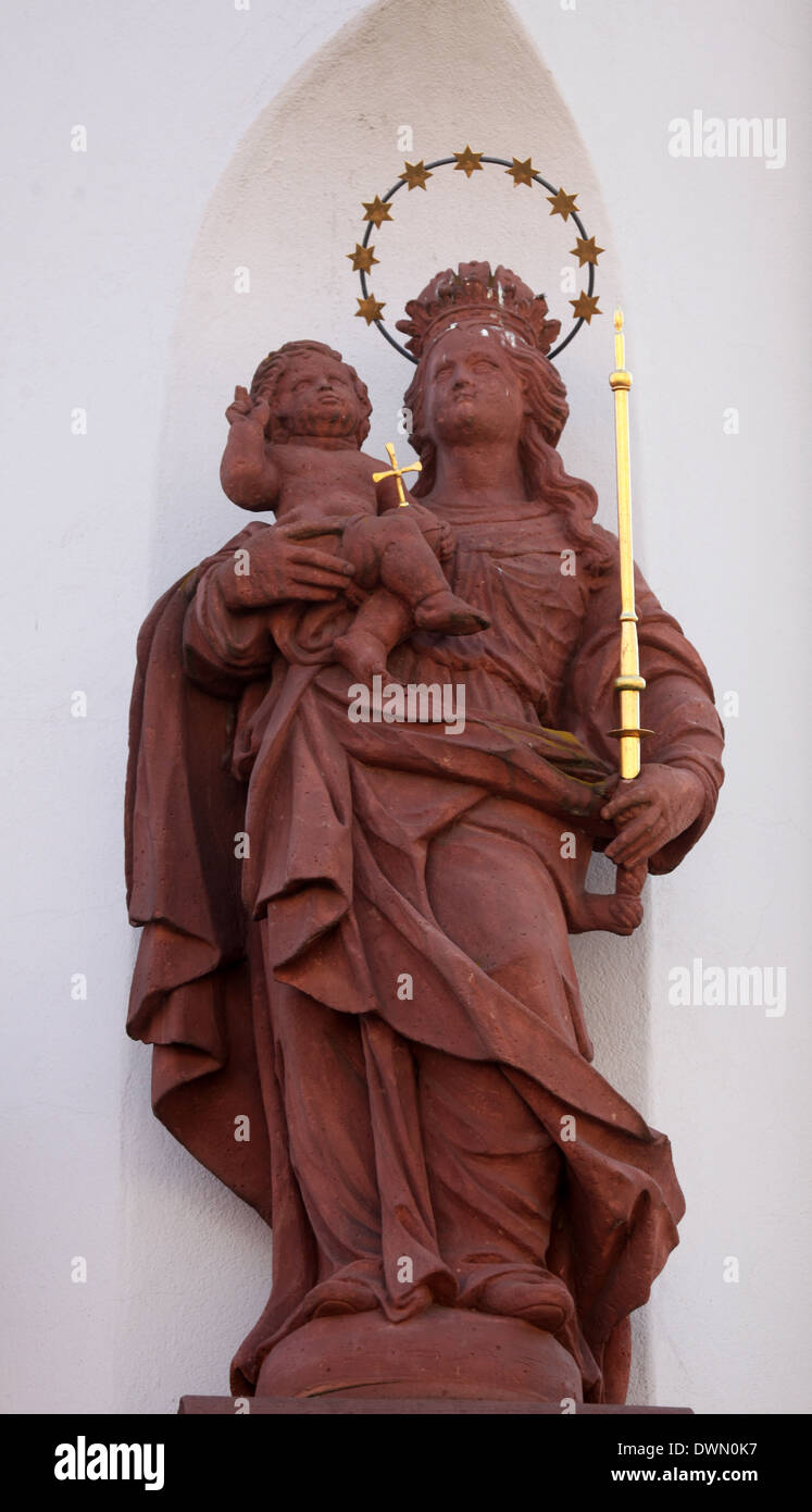 Germany jesus statue jesus sculpture hi-res stock photography and ...