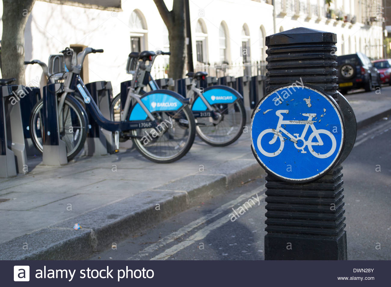 Cycle Sign Stock Photos & Cycle Sign Stock Images - Alamy