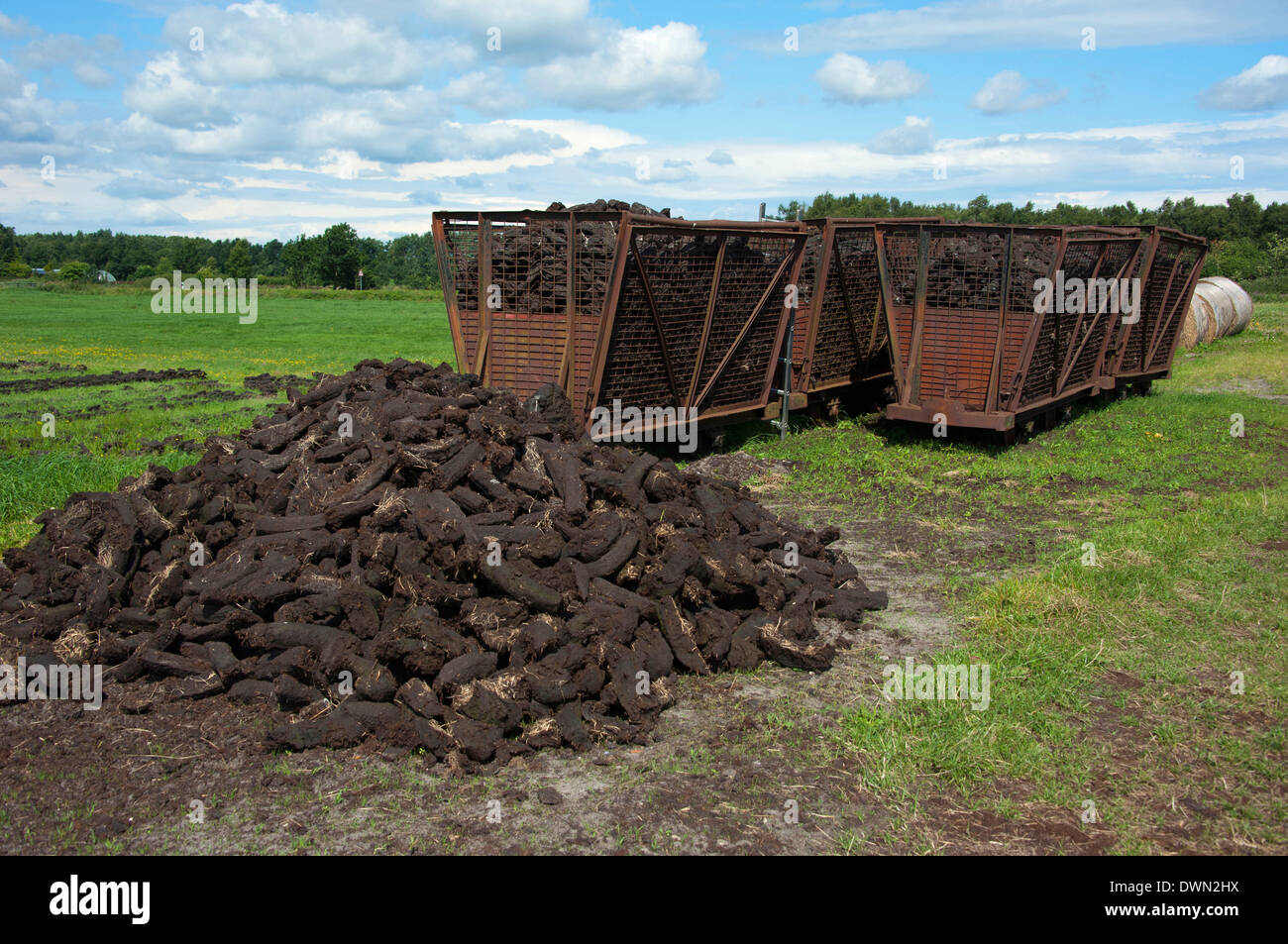 Peat cutting hi-res stock photography and images - Alamy