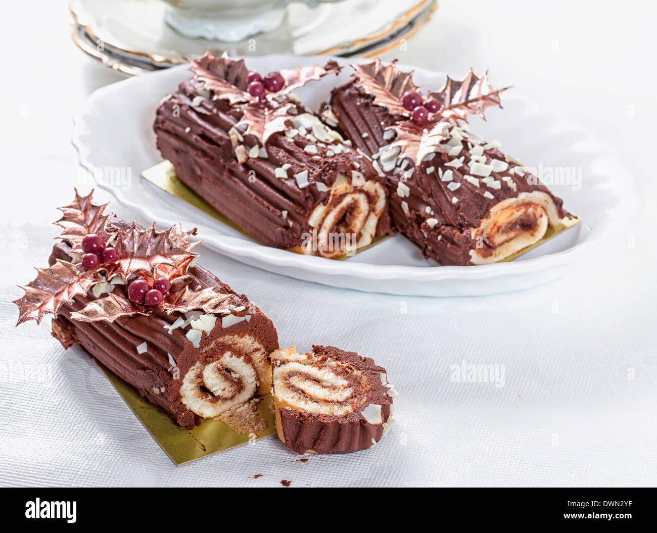 Sweet roll berries dessert hi-res stock photography and images - Alamy