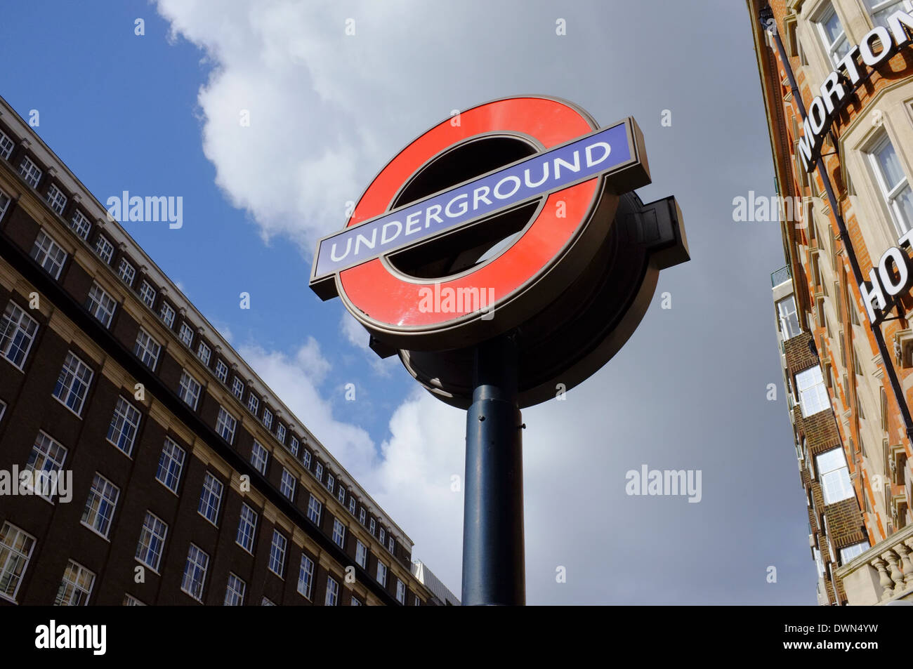 Underground Sign in London Stock Photo - Alamy