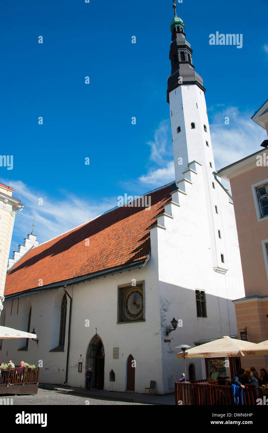 Tallinn church of the holy spirit hi-res stock photography and images ...