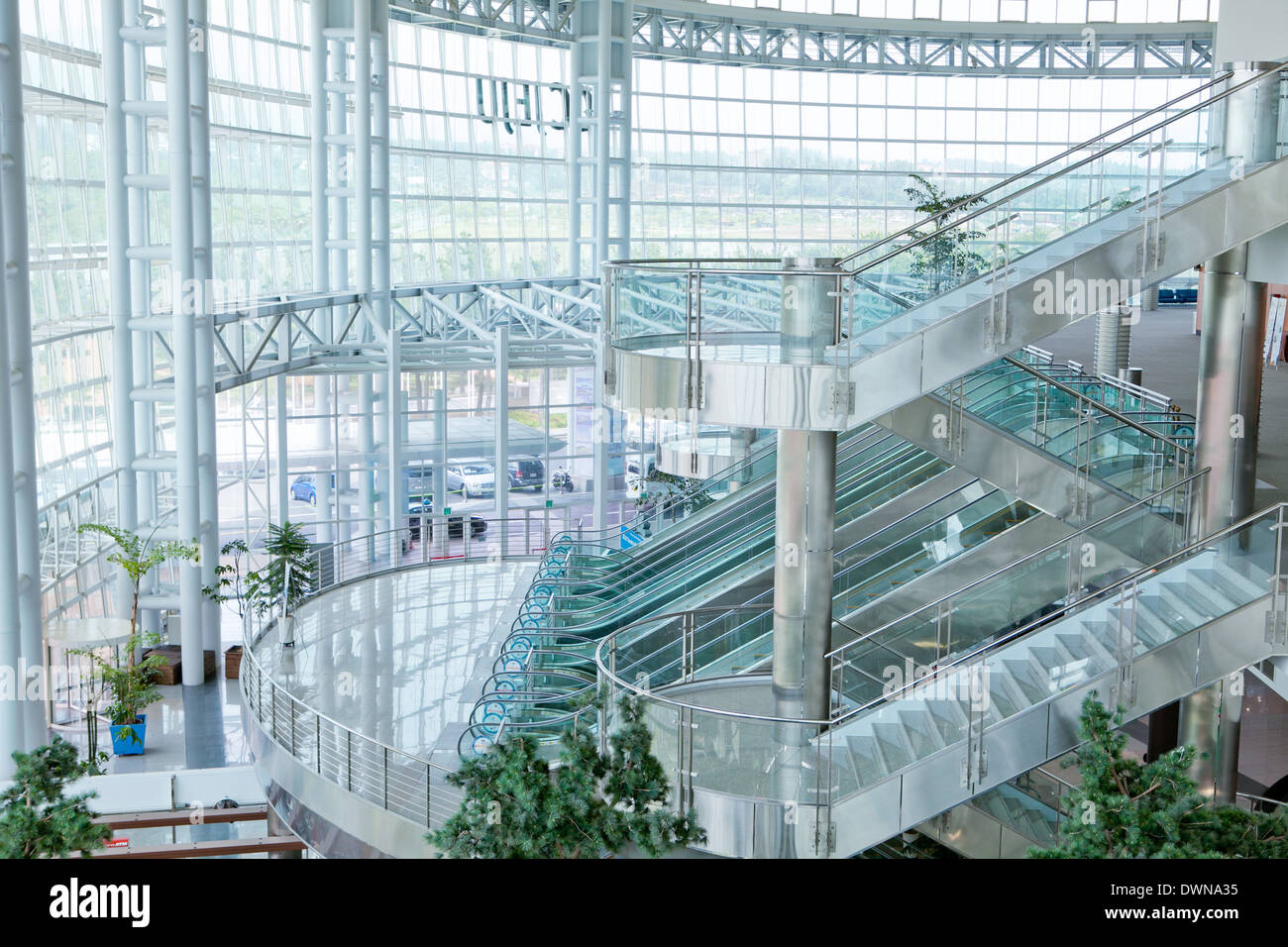 International conference center hi-res stock photography and images - Alamy