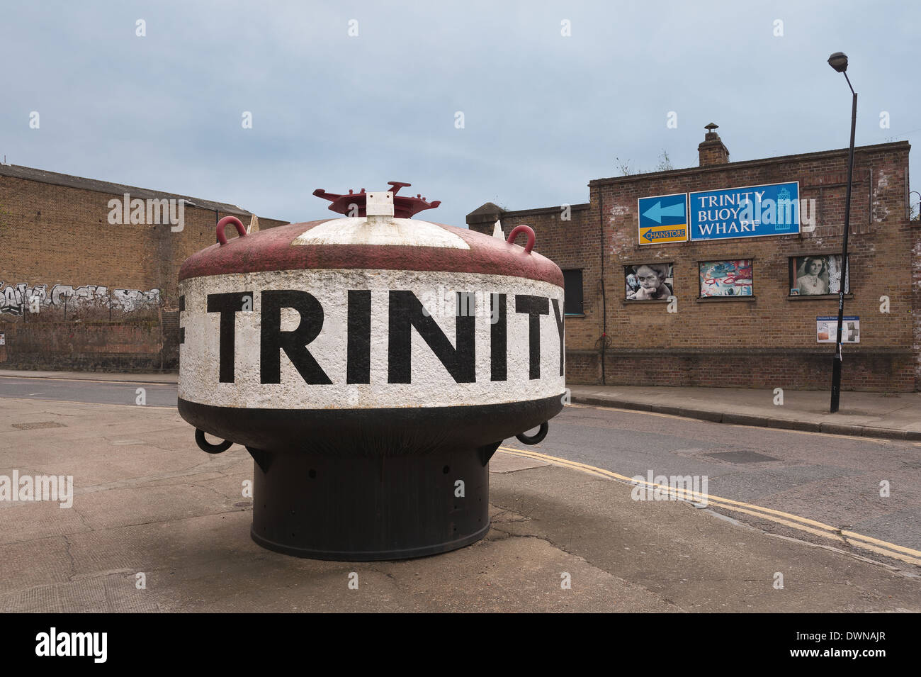 Old wharf signage hi-res stock photography and images - Alamy