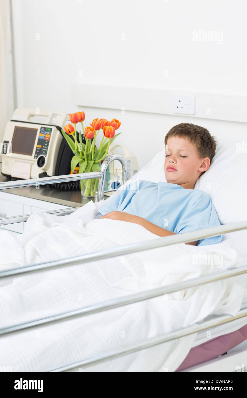 Sick boy sleeping in hospital hi-res stock photography and images - Alamy