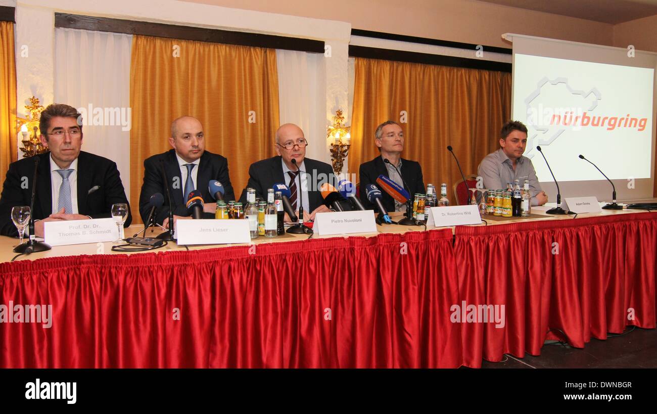 Turnaround consultants Thomas Schmidt (L-R) and Jens Lieser, their ...
