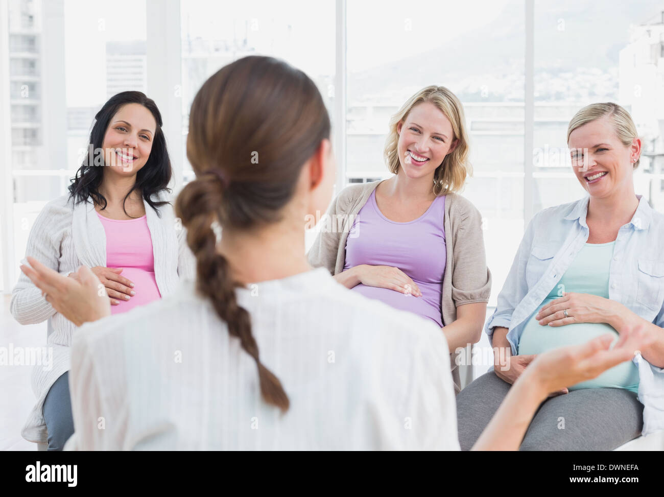 Antenatal class hi-res stock photography and images - Alamy