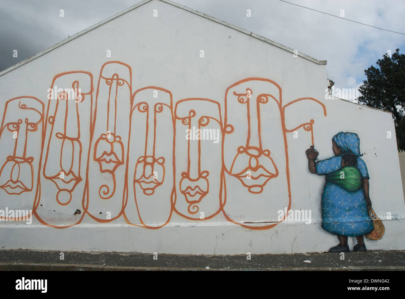 South africa mural graffiti hi-res stock photography and images - Alamy