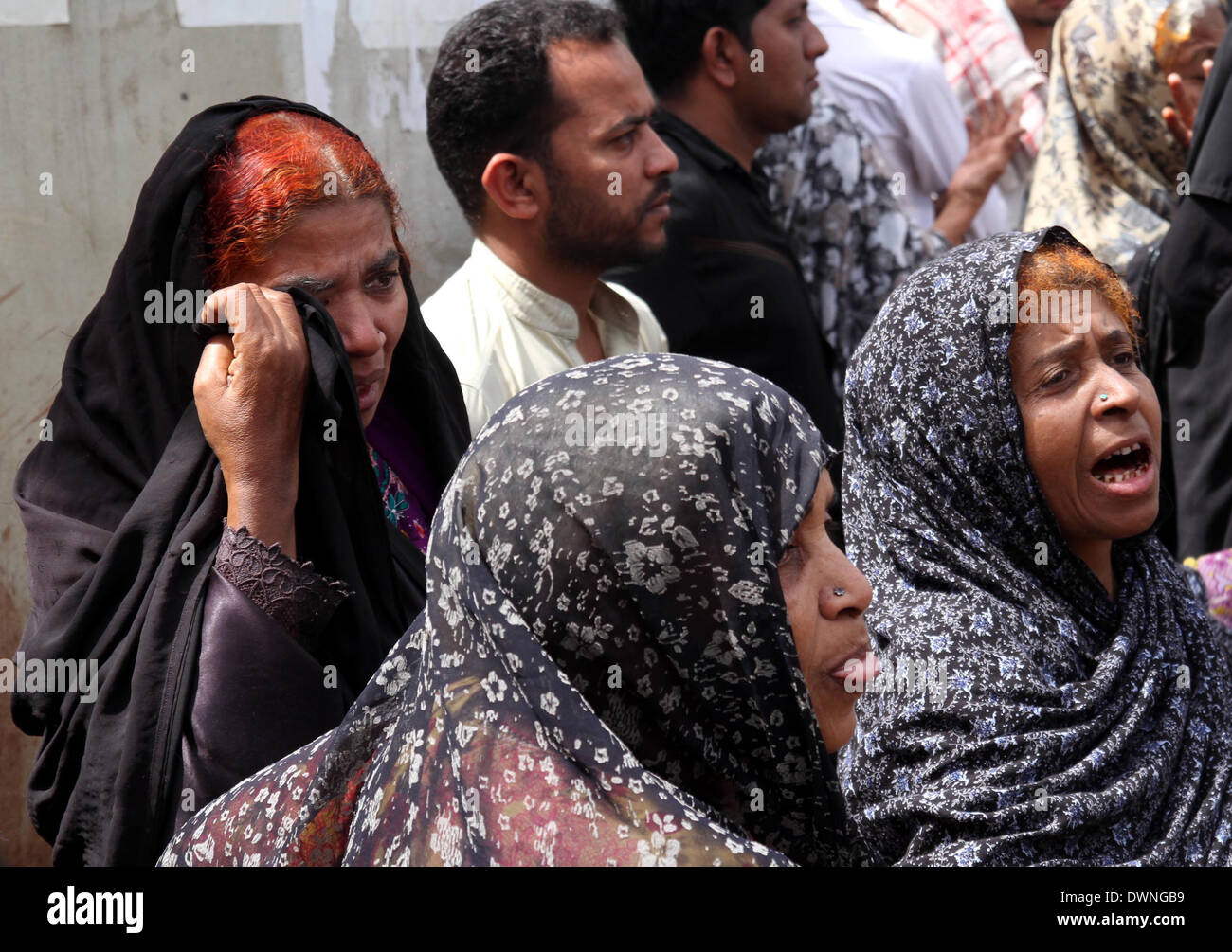 Karachi pakistan women hi-res stock photography and images - Alamy