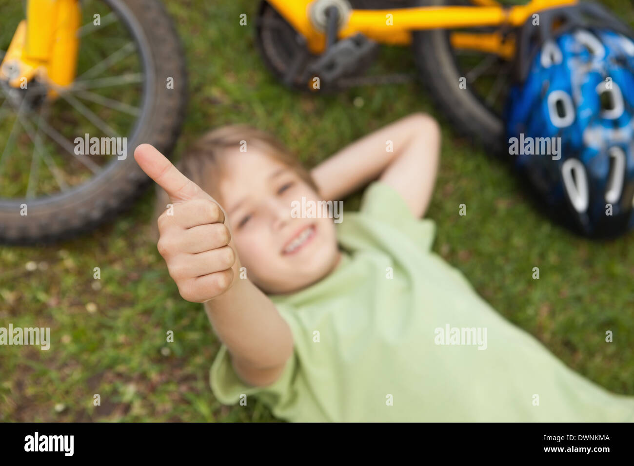Relaxed boy hi-res stock photography and images - Alamy