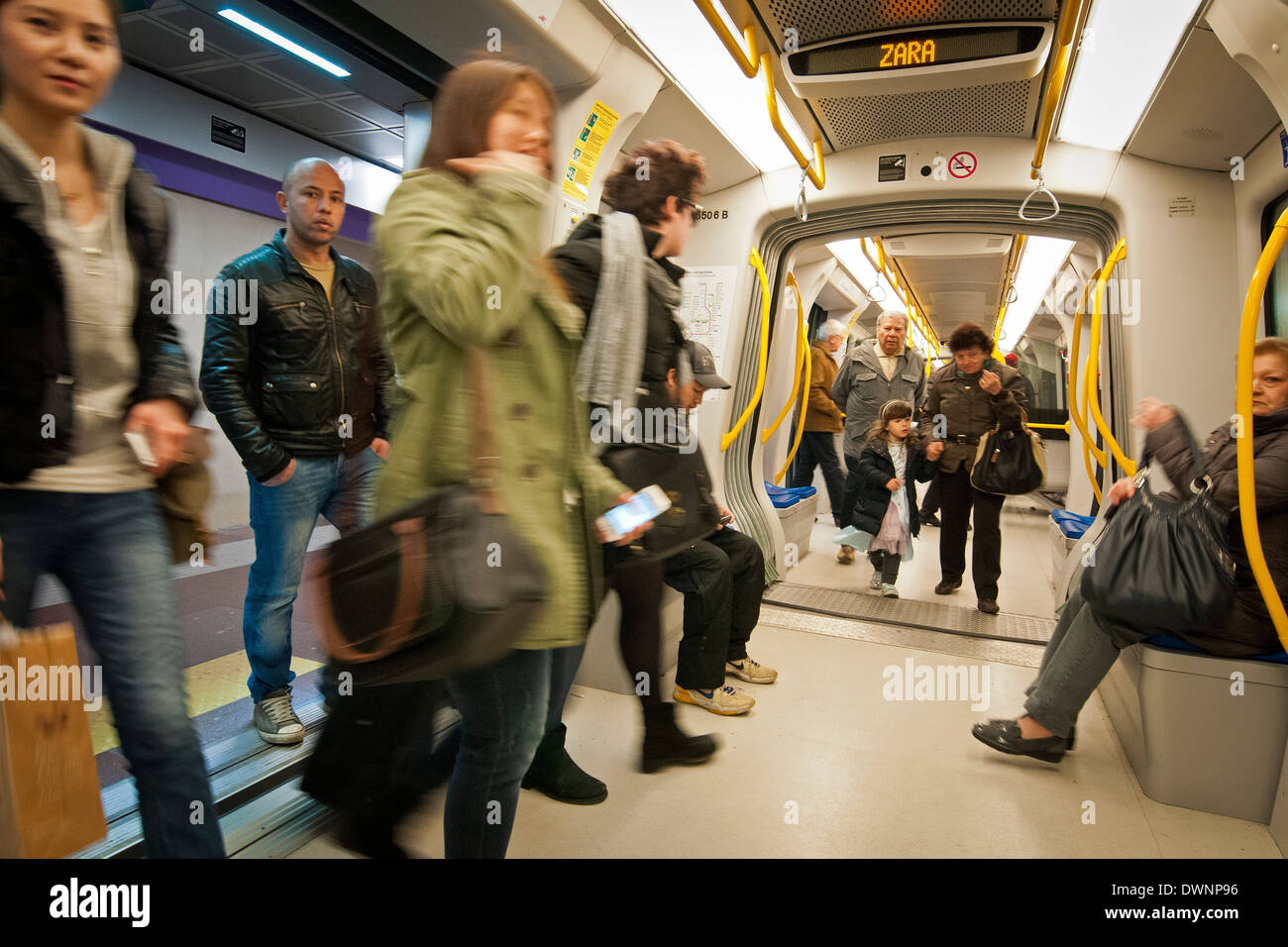 M5 subway hi-res stock photography and images - Alamy
