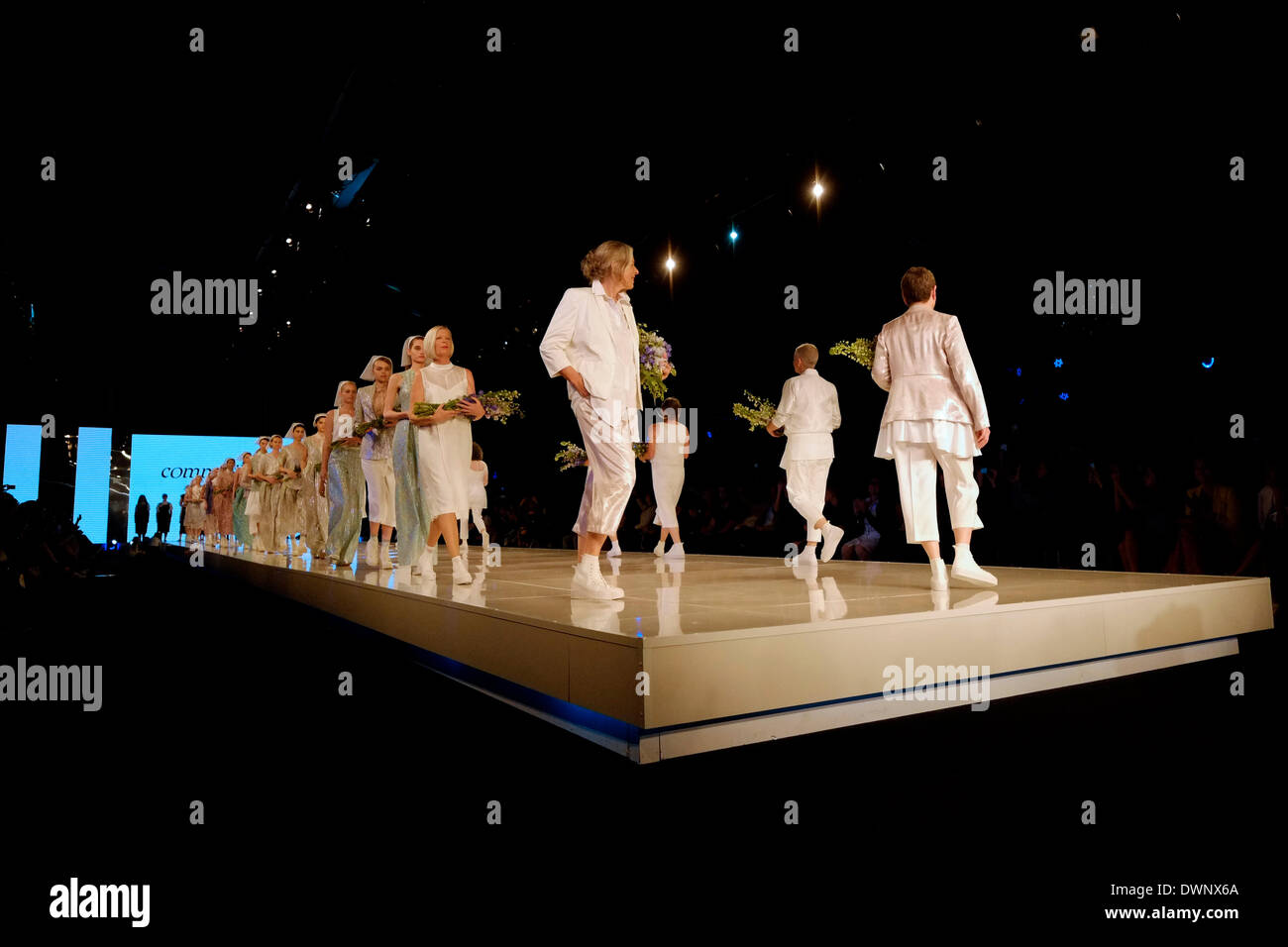 Senior catwalk model hi-res stock photography and images - Alamy