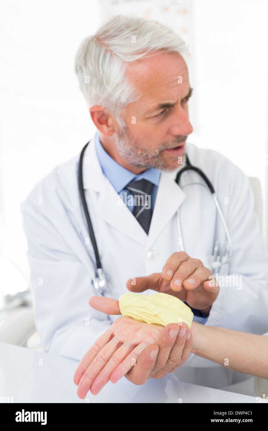 Therapy session at the medical office Stock Photo - Alamy