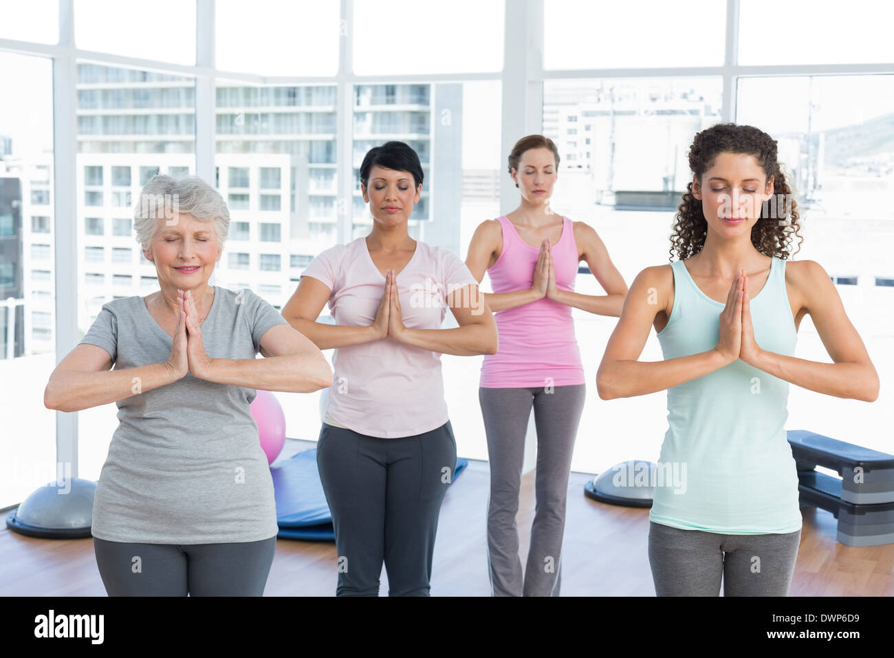 Namaste pose hi-res stock photography and images - Alamy