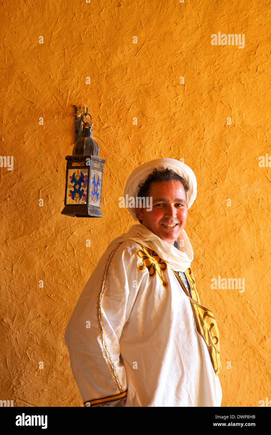 Traditional berber costume hi-res stock photography and images - Alamy