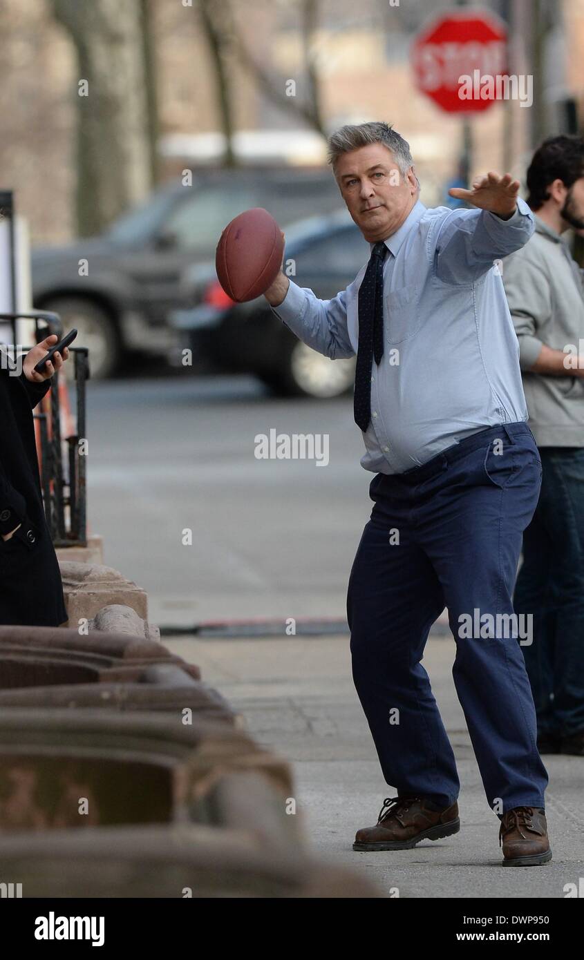 New York, NY, USA. 11th Mar, 2014. Alec Baldwin on location for STILL ...