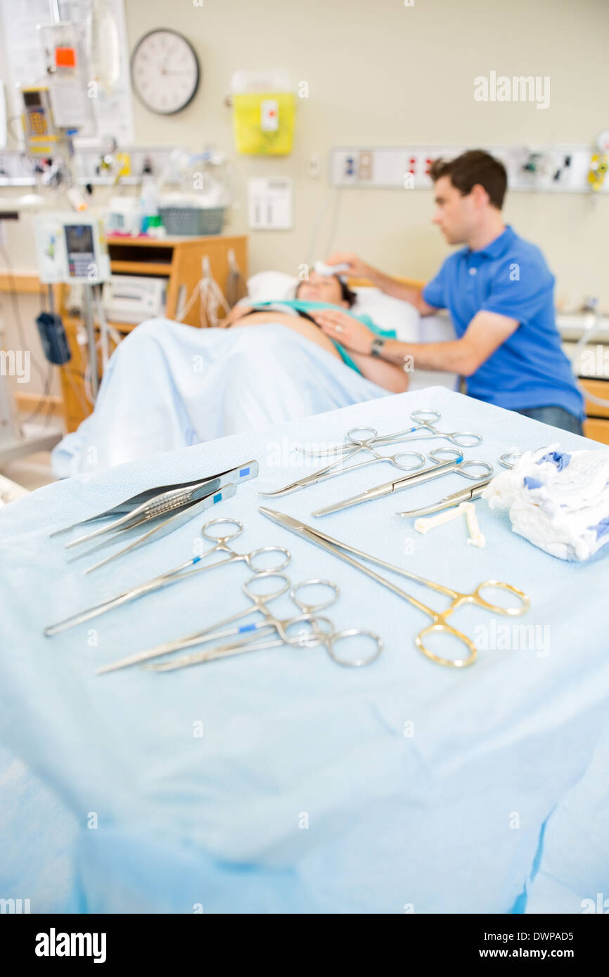 Surgical tool tray hi-res stock photography and images - Alamy