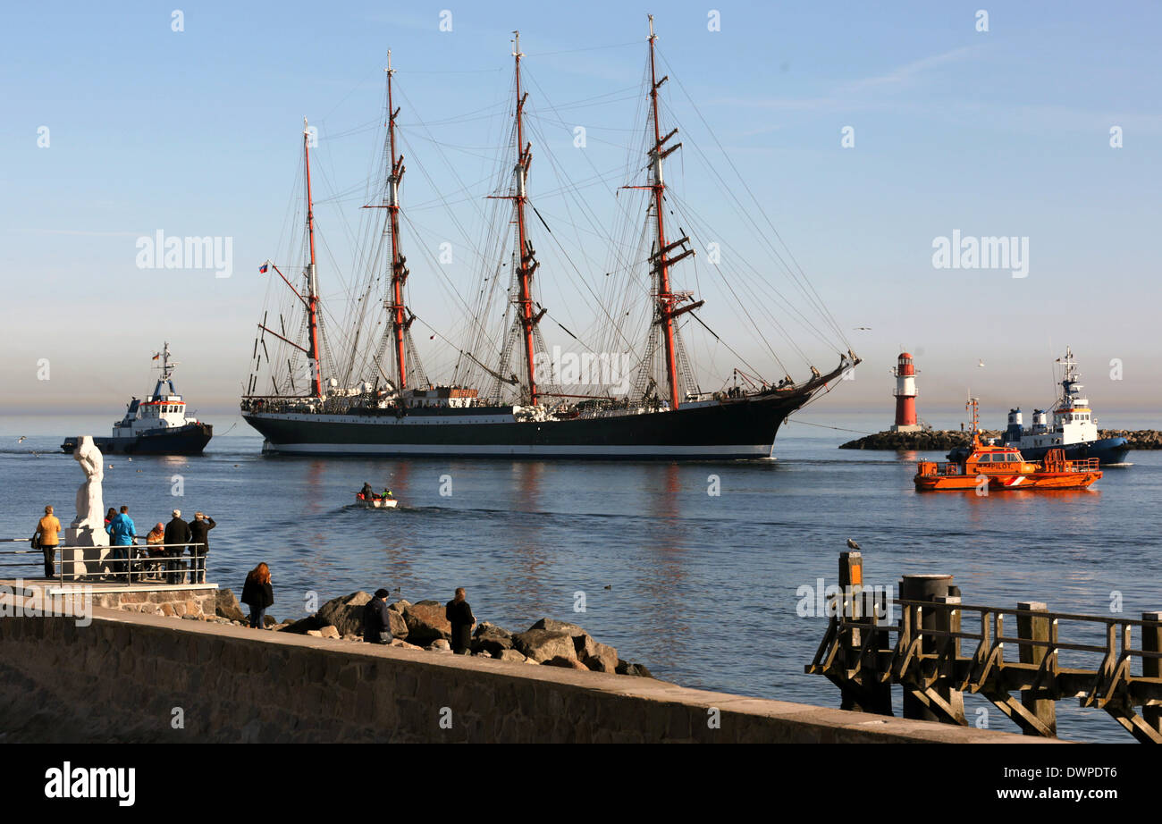Rostock-Warnemuende, Germany. 12th Mar, 2014. The Russian four-masted ...