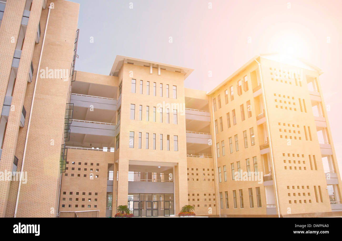 Target building facade hi-res stock photography and images - Alamy