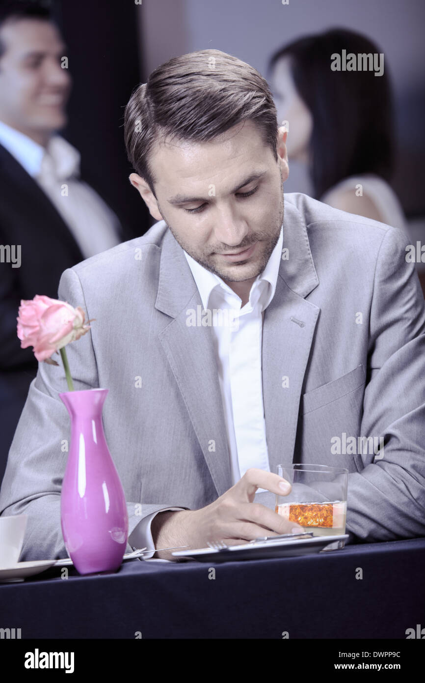 Table of a restaurant hi-res stock photography and images - Alamy