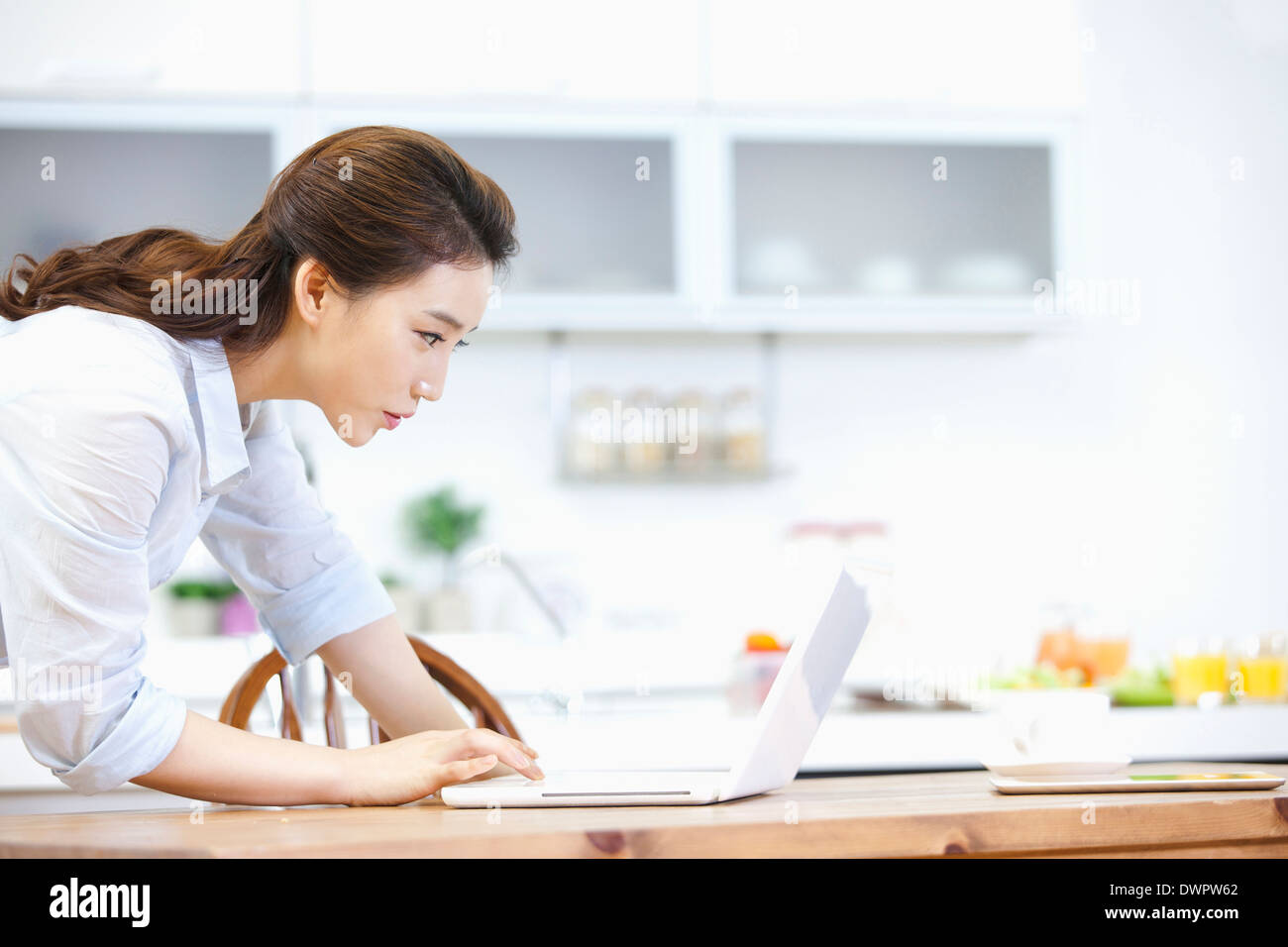 Commercial kitchen laptop hi-res stock photography and images - Alamy