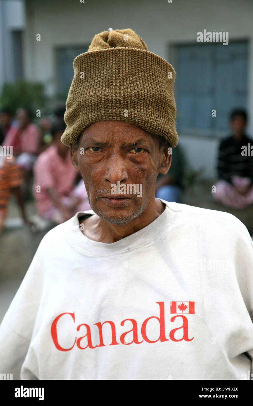 Dark skin indian guy hi-res stock photography and images - Alamy