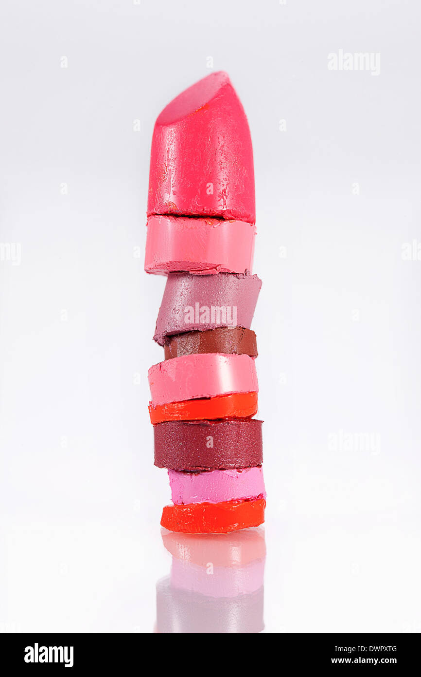 Different colored lipsticks hi-res stock photography and images - Alamy