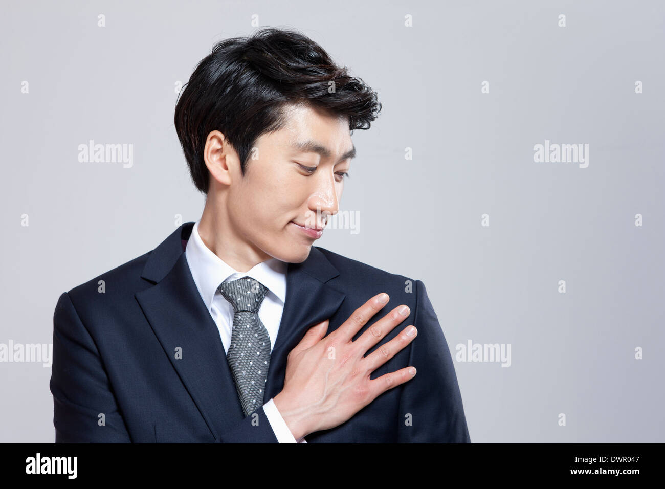 Hand shoulder face close up hi-res stock photography and images - Alamy