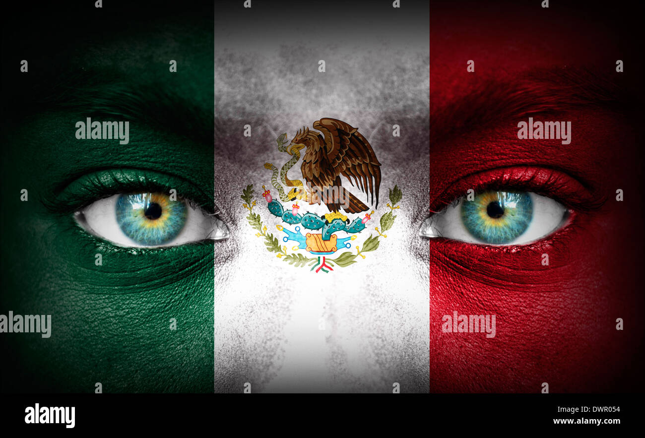 Female mexican soccer fan hi-res stock photography and images - Alamy