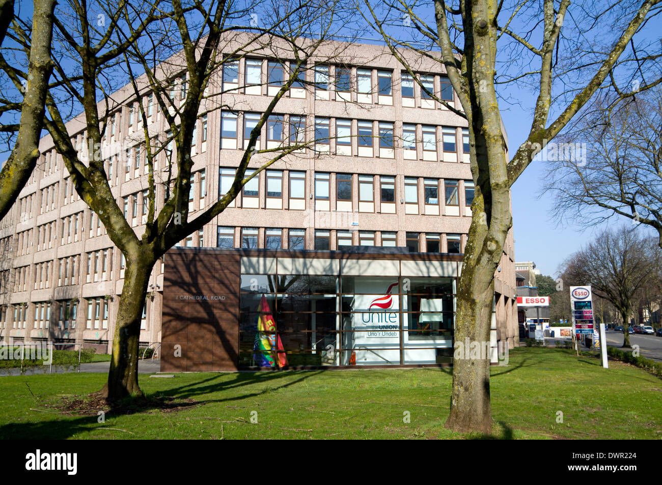 TUC Welsh headquarters and Unite Trade Union building, Cathedral Road ...