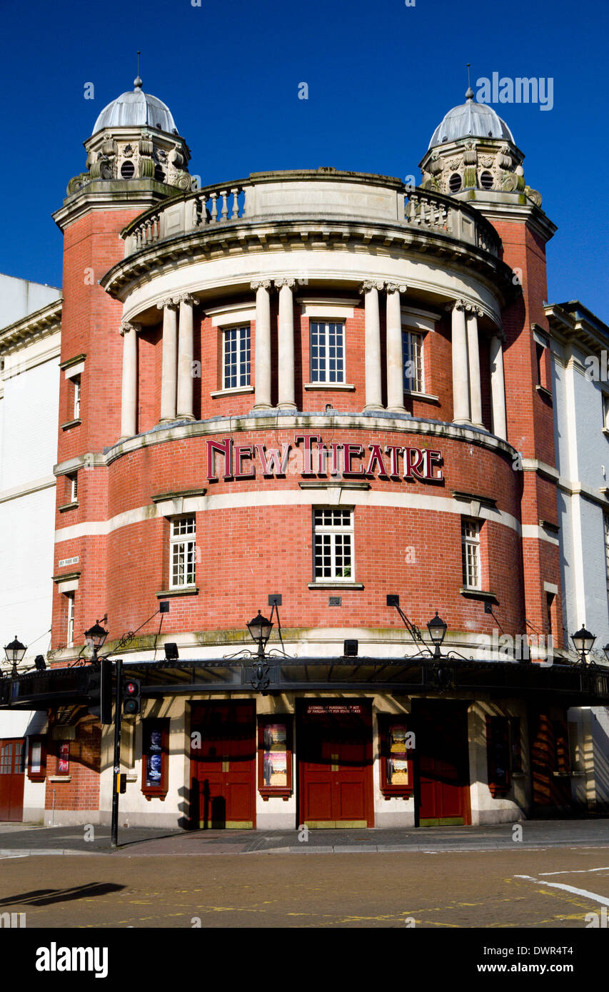 New theatre cardiff hi-res stock photography and images - Alamy