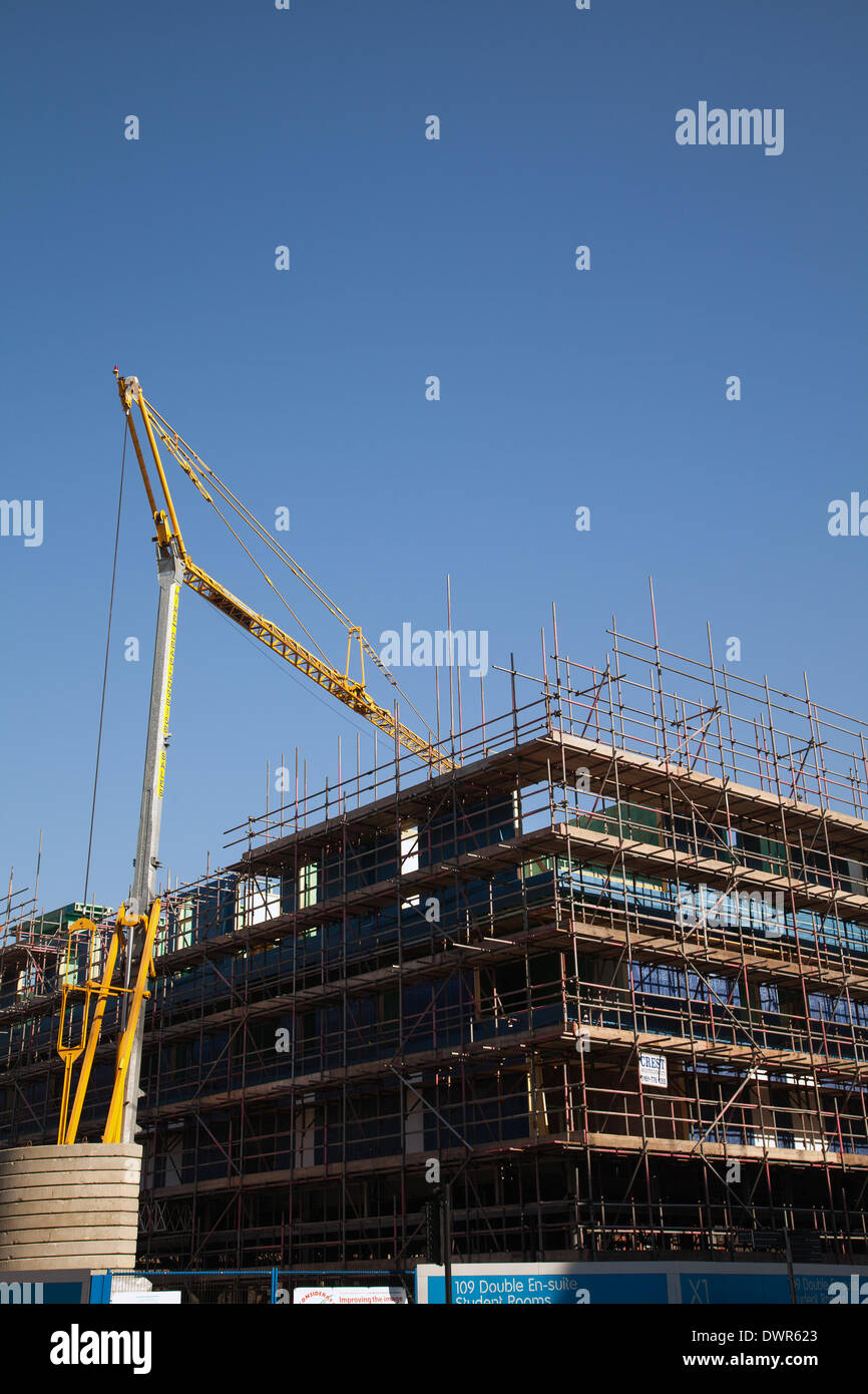 Self Erecting Tower Crane High Resolution Stock Photography and Images ...