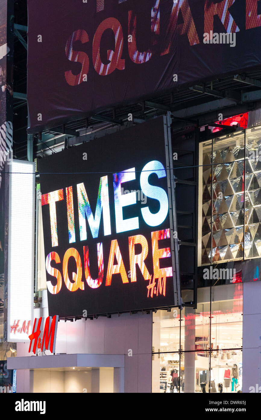 Informative billboard ads hi-res stock photography and images - Alamy