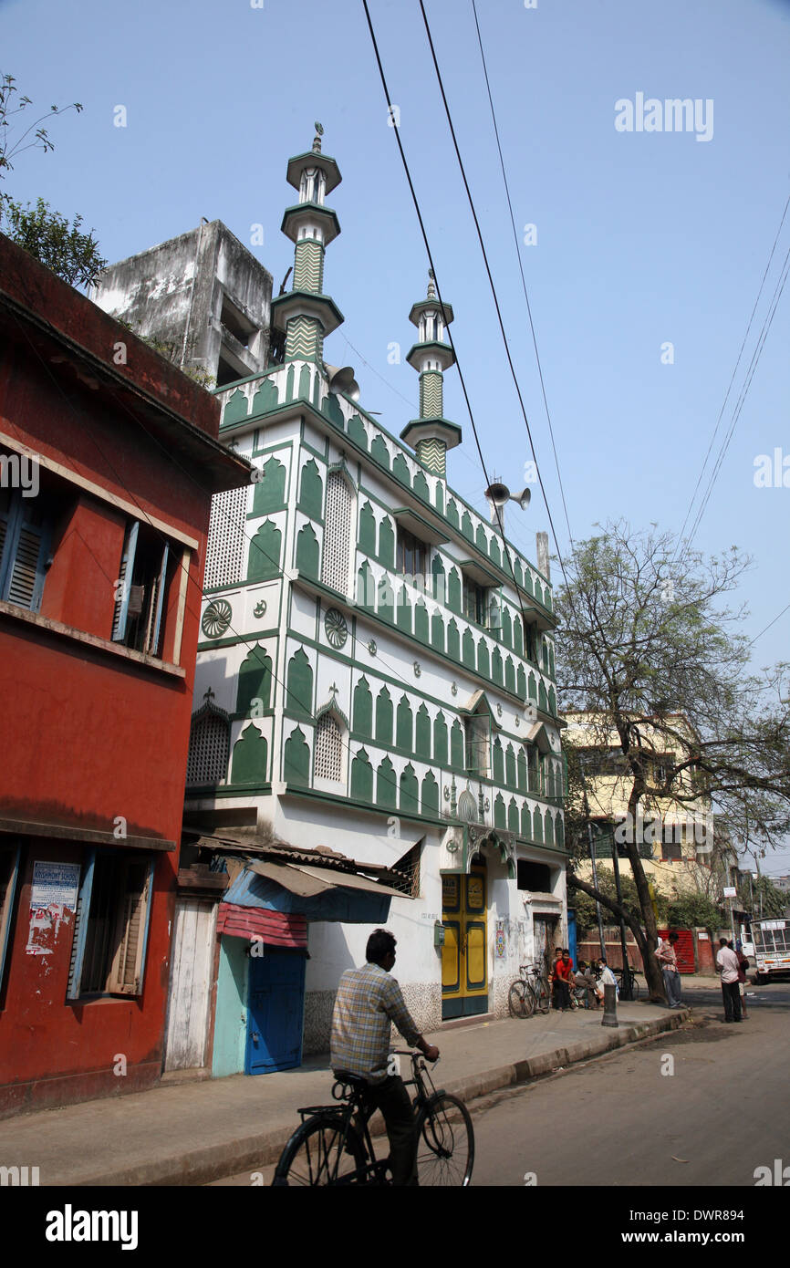 Worship india mosque temple hi-res stock photography and images - Alamy